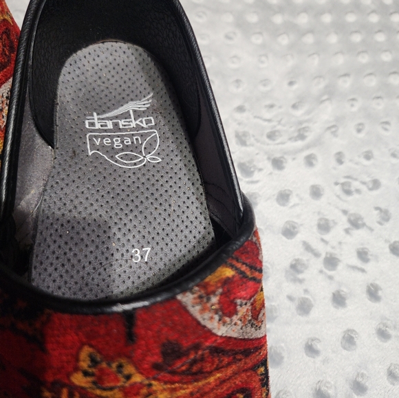 Dansko | Shoes | Dansko Vegan Clogs Size Eu 37 | Poshmark